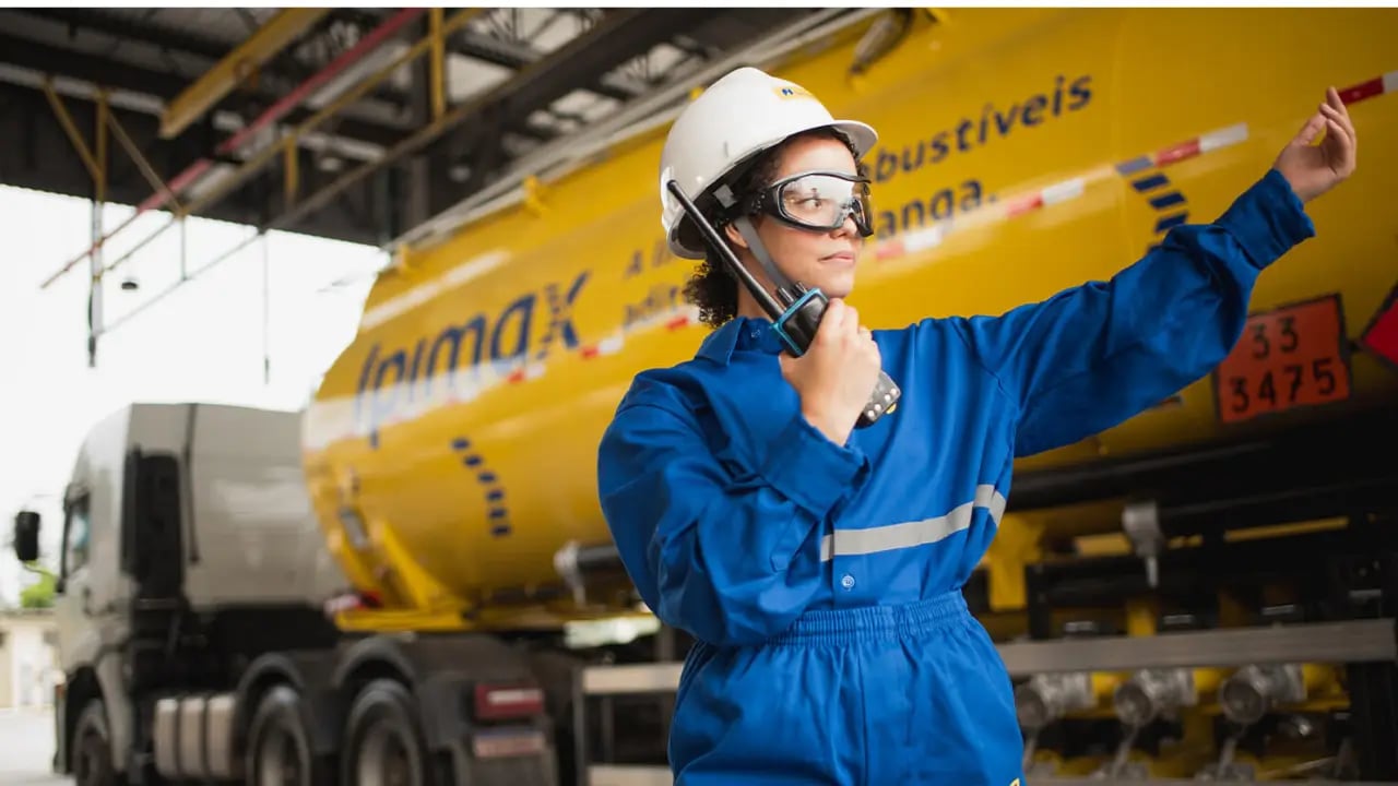 Ultrapar (UGPA3) registra lucro +134% maior no 2T25